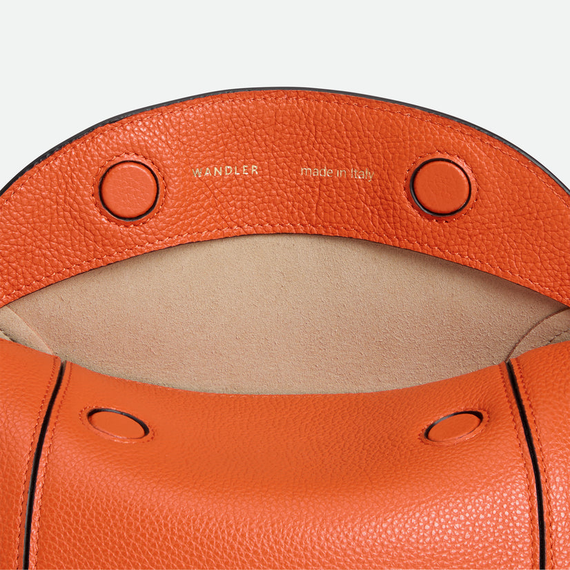 Penelope Slouch Bag - Carrot Crust – Wandler.com